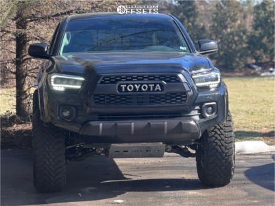 2019 Toyota Tacoma with 17x9 -12 Method Mr315 and 315/70R17 Toyo Tires ...