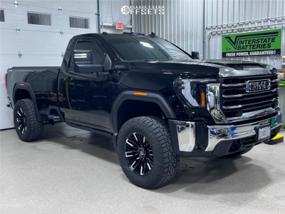 2024 GMC Sierra 2500 HD with 20x10 -18 Fuel Rebar 8 and 35/12.5R20 ...