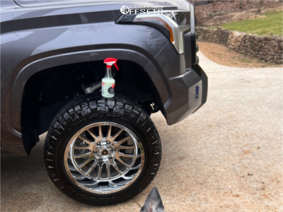 2024 Toyota Tundra with 20x12 -44 Gear Off-Road 764c and 33/12.5R20 ...