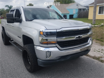2018 Chevrolet Silverado 1500 Wheel Offset Aggressive > 1" Outside ...