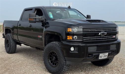 2018 Chevrolet Silverado 2500 HD with 17x8.5 0 Method Mr305 and 37/12 ...