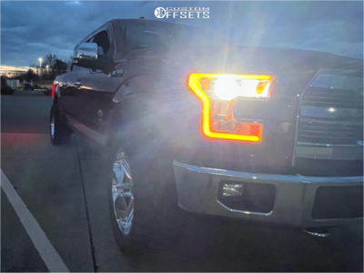2017 Ford F-150 with 22x10 -19 Vision Razor and 33/12.5R22 Kenda Klever ...
