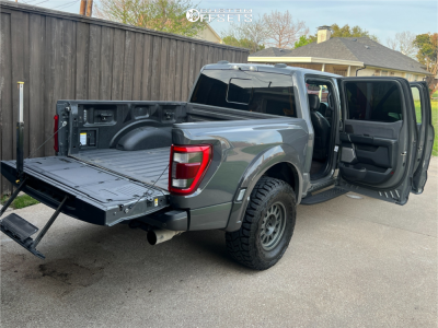 2021 Ford F-150 with 17x9 18 Method Mr704 Hd and 35/12.5R17 Toyo Tires ...