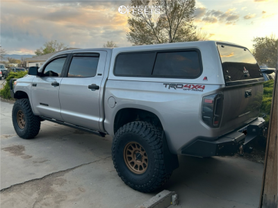 2015 Toyota Tundra with 17x9 -12 Method Mr703 and 40/13.5R17 Toyo Tires ...