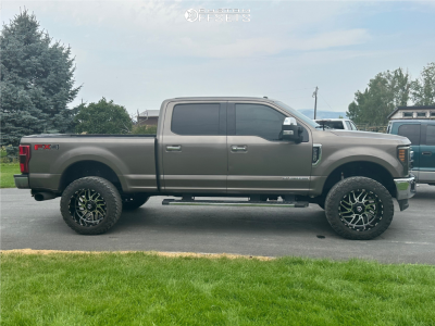 2018 Ford F-350 Super Duty with 22x12 -44 TIS 544mb and 37/13.5R22 ...
