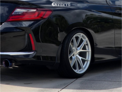 2017 Honda Accord with 19x9.5 35 Aodhan Aff7 and 245/35R19 Cooper Cobra ...