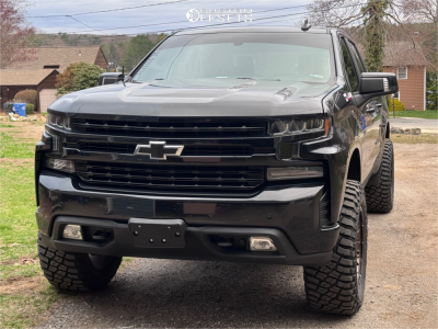 2019 Chevrolet Silverado 1500 with 20x10 -18 Fuel Rebel 6 and 35/12 ...