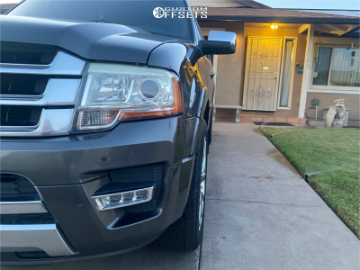 2015 Ford Expedition with 22x9.5 44 Factory Reproductions Fr52 and 285 ...