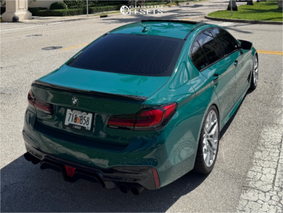 2017 BMW 540i with 20x8.5 28 Dolce Performance Aria and 245/35R20 Nitto ...