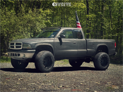 2001 Dodge Dakota with 20x12 -44 Anthem Off-Road Avenger and 35/12.5R20 ...