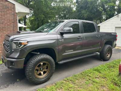 2020 Toyota Tundra with 18x9 1 Fuel Shok D666 and 295/70R18 Nitto Ridge ...