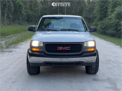 2000 GMC Sierra 1500 with 18x9 0 KMC Km522 and 33/12.5R18 RBP Repulsor ...
