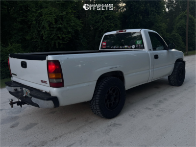 2000 GMC Sierra 1500 with 18x9 0 KMC Km522 and 33/12.5R18 RBP Repulsor ...