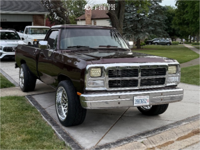 1993 Dodge D250 with 22x12 -44 KG1 Forged Seismic and 305/40R22 Nitto ...