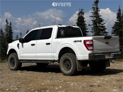 2021 Ford F-150 with 17x8.5 25 Method Mr305 and 35/12.5R17 RBP Repulsor ...