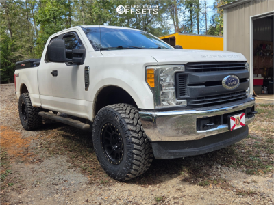 2017 Ford F-250 Super Duty Wheel Offset Aggressive > 1" Outside Fender ...
