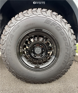2020 Ford F-150 with 17x8.5 0 Method Mr318 and 285/75R17 BFGoodrich All ...