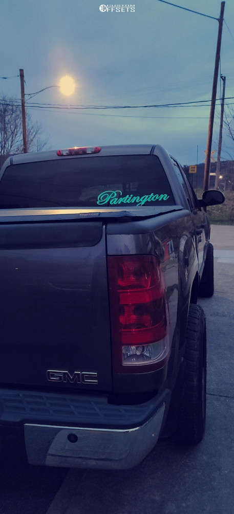 2008 GMC Sierra 1500 with 20x10 -25 ARKON OFF-ROAD Cleopatra and 275 ...