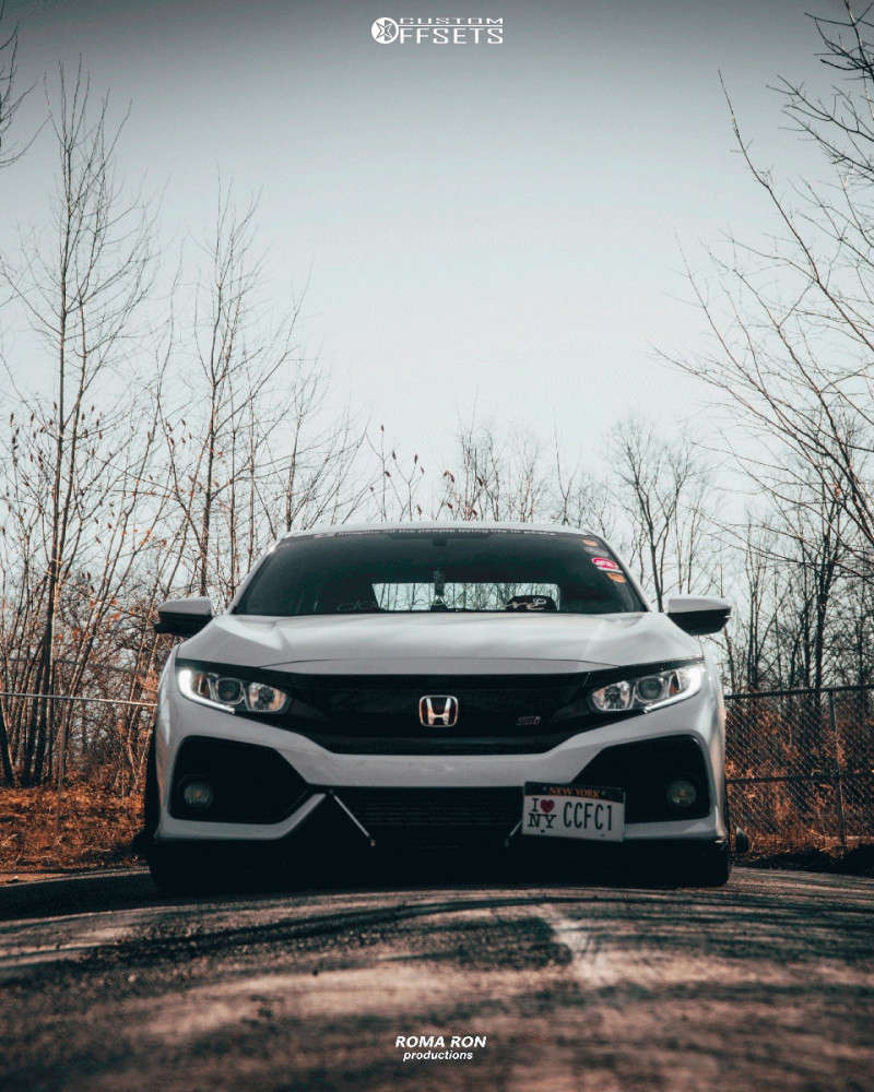 2018 Honda Civic with 18x9 25 Advan Racing TC4 and 235/40R18 ...
