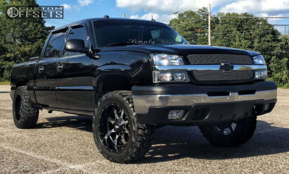 2004 Chevrolet Silverado 1500 with 20x10 -24 Moto Metal MO970 and 33/12 ...