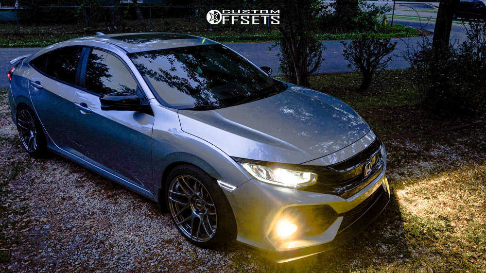 2018 Honda Civic with 18x9.5 35 ESR Rf1 and 245/40R18 General G-max As ...