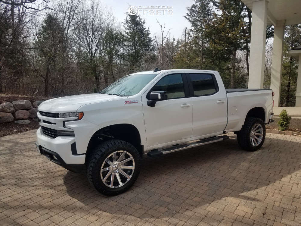 2020 Chevrolet Silverado 1500 with 22x10 -19 Fuel Contra and 35/12.5R22 ...