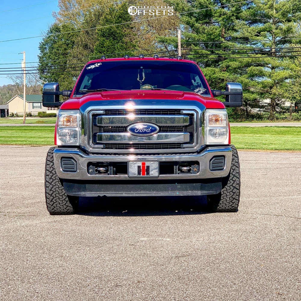 2011 Ford F-250 Super Duty with 20x12 -44 Ultra Carnivore and 33/12 ...