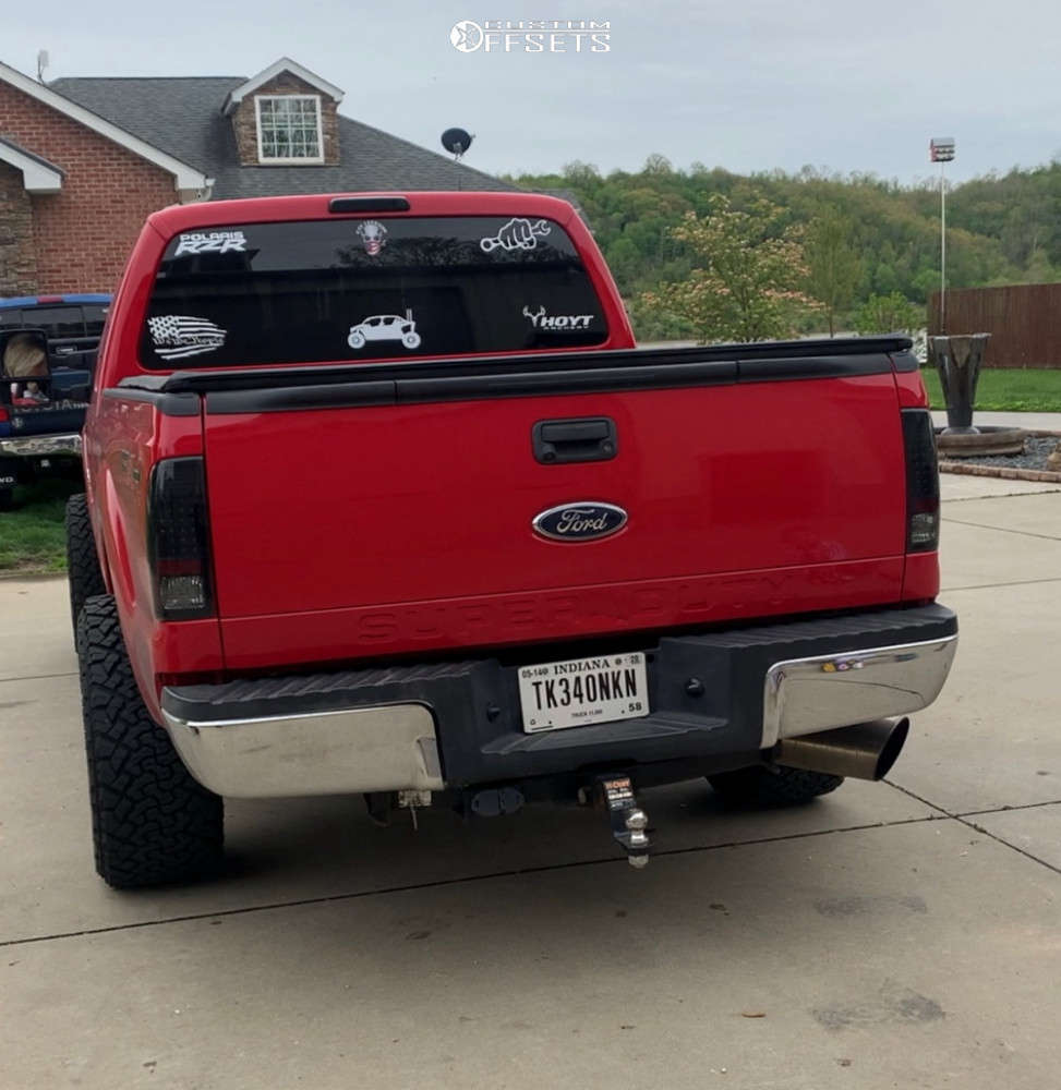 2011 Ford F-250 Super Duty with 20x12 -44 Ultra Carnivore and 33/12 ...