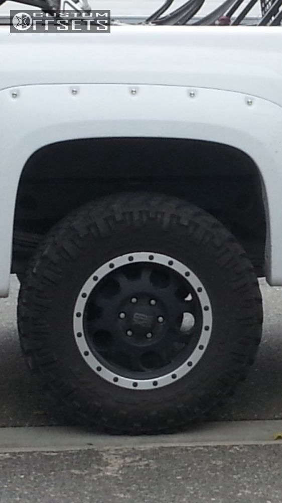 2010 Chevrolet Silverado 1500 with 18x9 XD XD122 and 35/12.5R18 Nitto ...