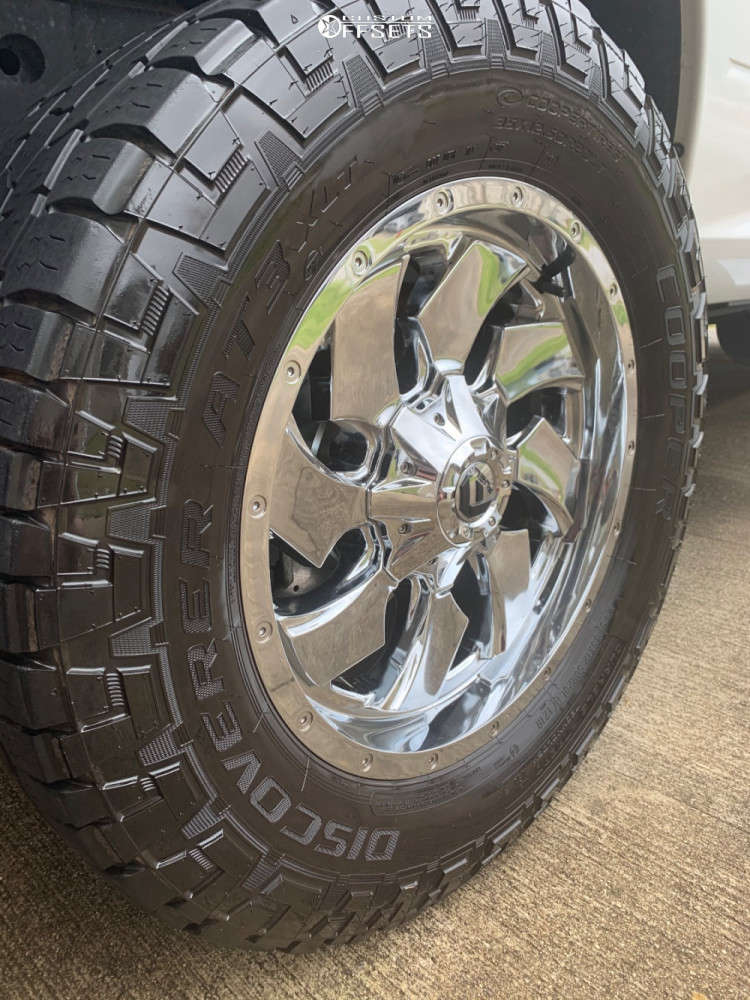 2016 Ram 2500 with 20x9 1 Fuel Cleaver and 35/12.5R20 Cooper Discoverer ...
