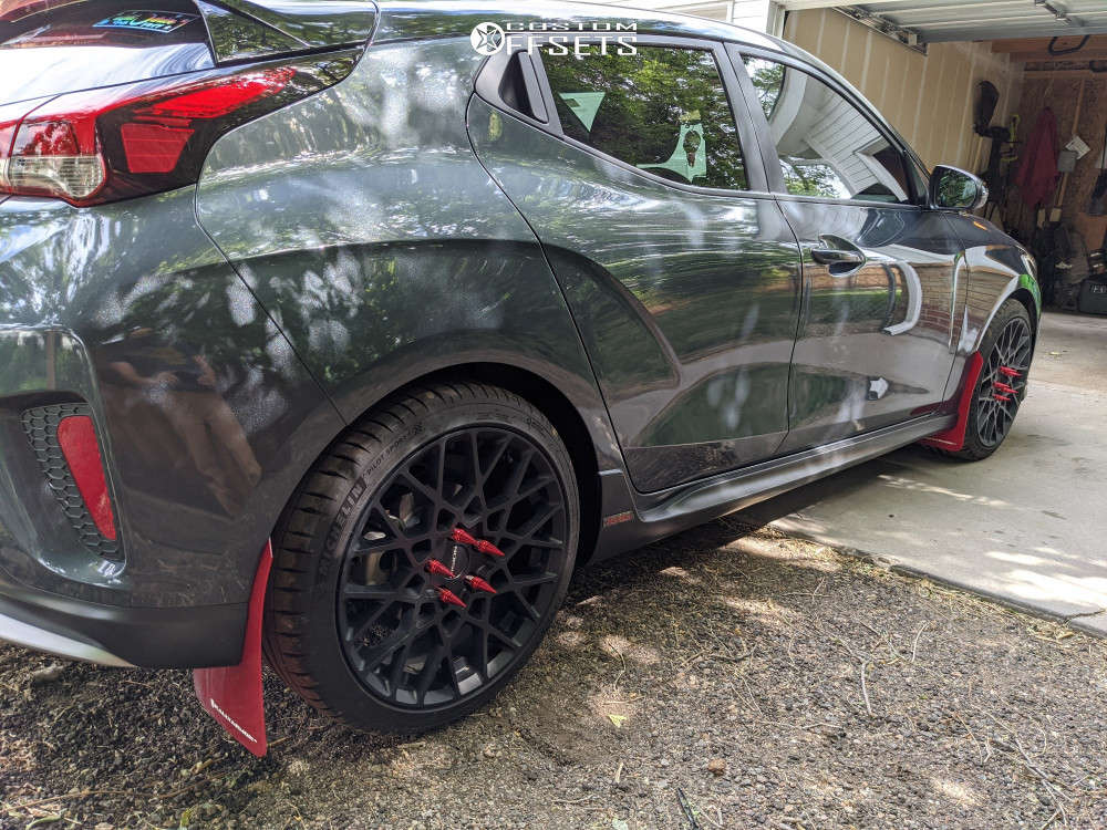 2019 Hyundai Veloster with 18x8 38 Vision Recoil and 225/40R18 Michelin ...