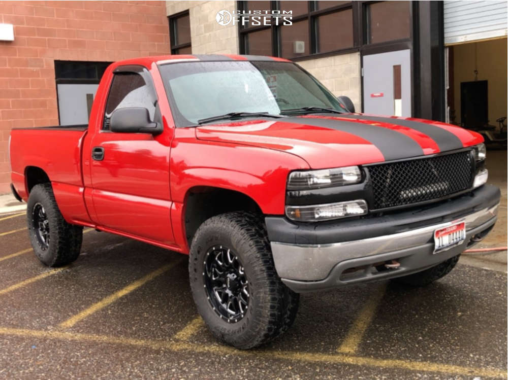 2002 Chevrolet Silverado 1500 with 18x9 -12 Ultra Hunter and 285/70R18 ...