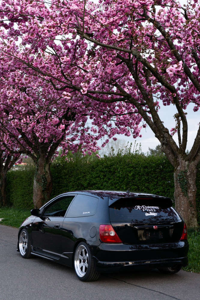 2002 Honda Civic with 17x8 33 Japan Racing Jr12 and 215/40R17 Dunlop ...