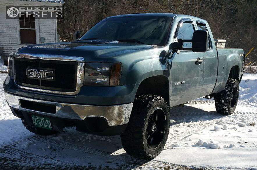2011 GMC Sierra 2500 HD with 20x10 -19 Hostile Knuckles and 33/12.5R20 ...