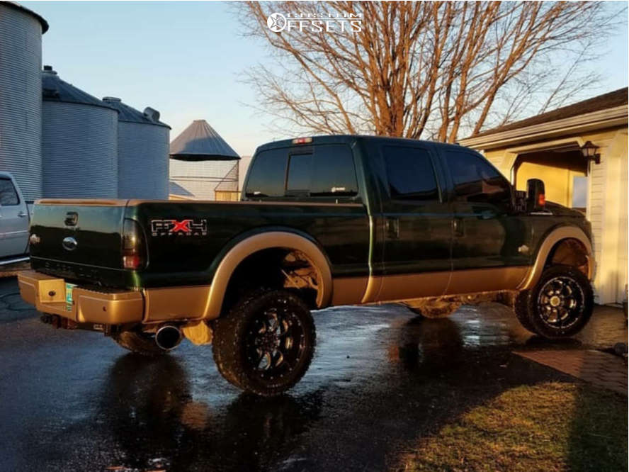 2011 Ford F-250 Super Duty with 22x12 -44 TIS 544BM and 33/12.5R22 ...