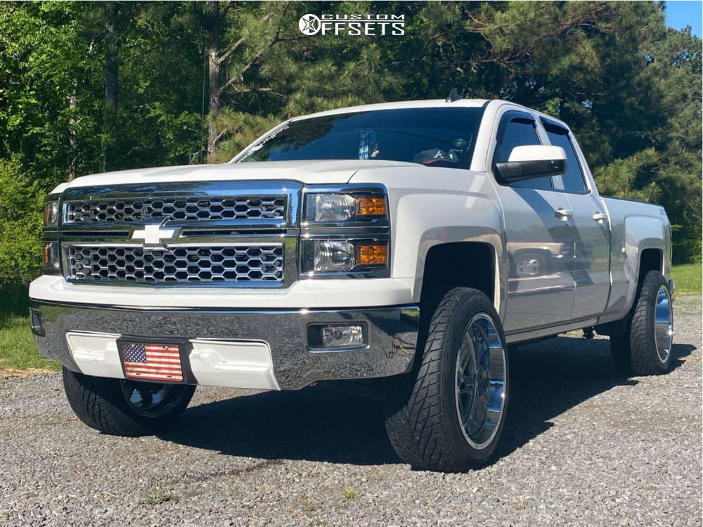 2015 Chevrolet Silverado 1500 with 22x12 -44 RBP 82r and 305/45R22 Toyo ...