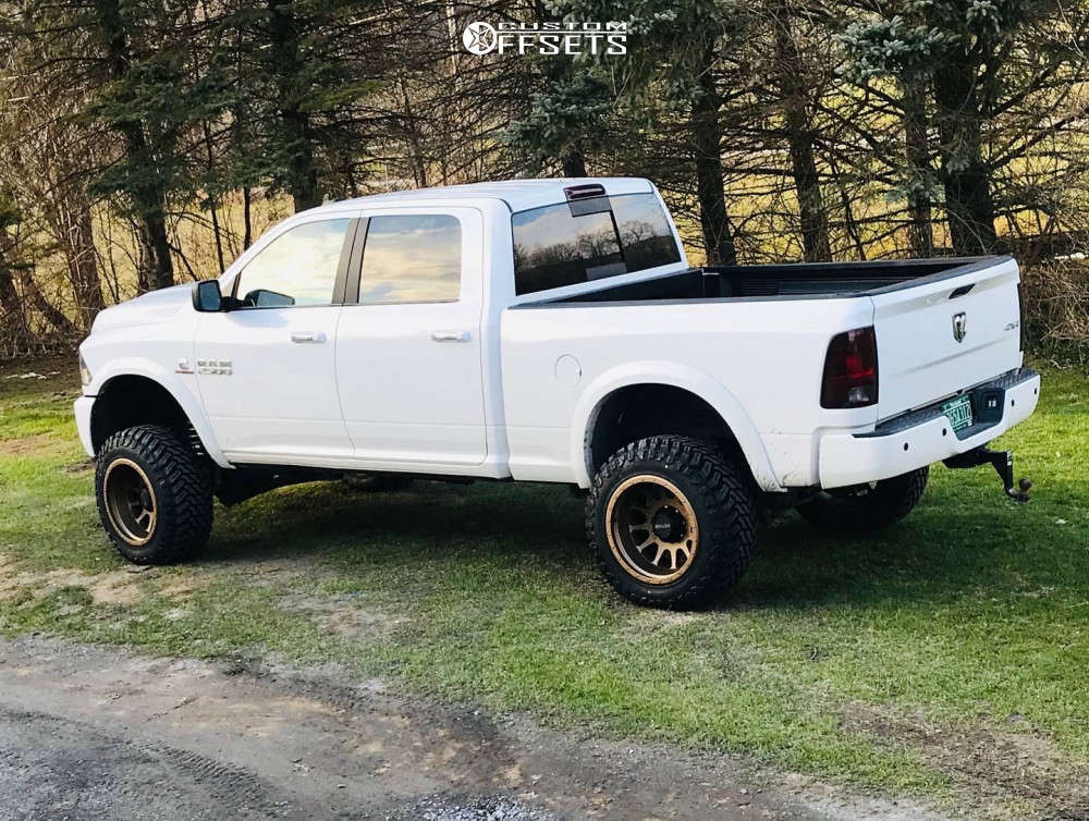 2018 Ram 2500 with 20x12 -52 Method Mr605 and 35/12.5R20 Atturo Trail ...