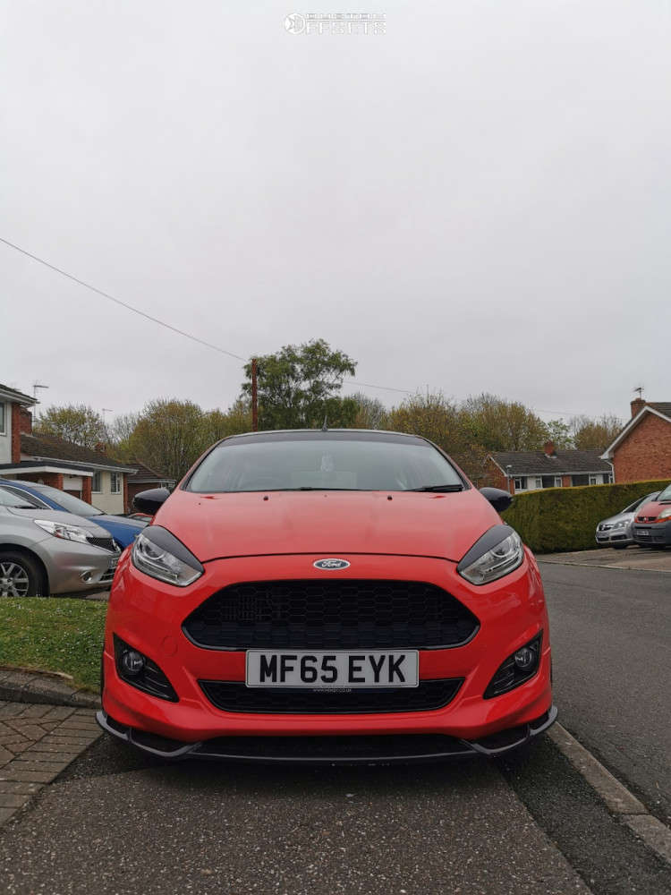 2015 Ford Fiesta Wheel Offset Tucked Lowering Springs | 1025916 ...