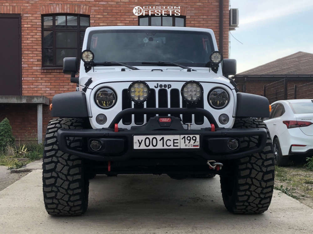 2016 Jeep Wrangler with 22x11 18 US Mags Hustler and 35/12.5R22 Cooper ...