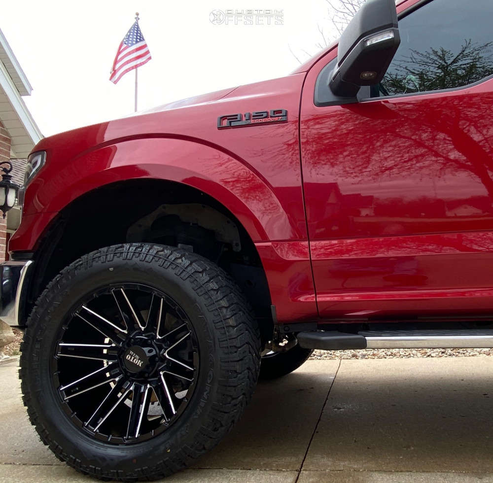 2016 Ford F-150 with 20x10 -18 Moto Metal Mo998 and 305/55R20 Milestar ...
