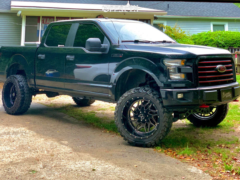 2017 Ford F-150 with 22x12 -44 Xtreme Force Xf8 and 35/12.5R22 ...