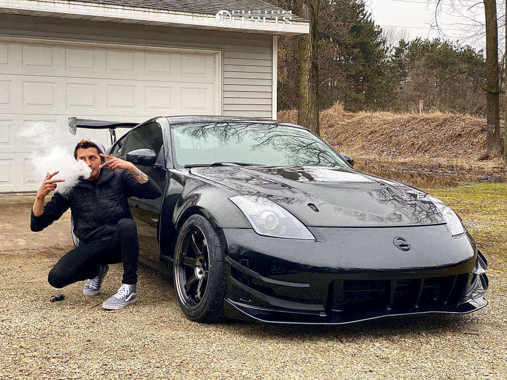 2008 Nissan 350Z with 18x11 18 Volk Te37sl and 285/35R18 Nitto Nt555r ...