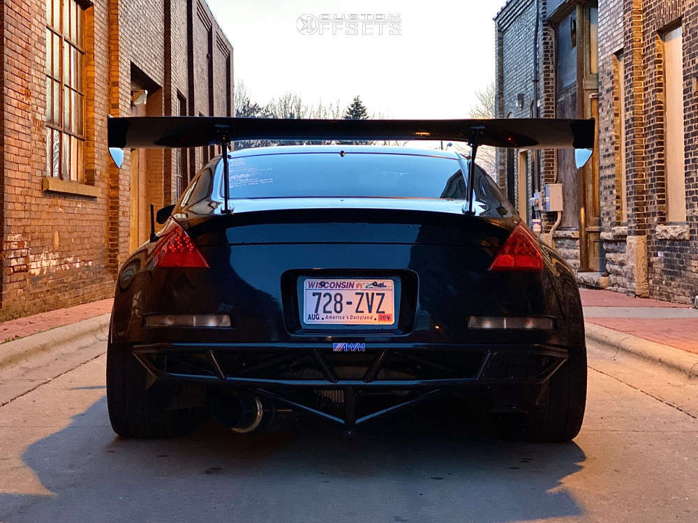 2008 Nissan 350Z with 18x11 18 Volk Te37sl and 285/35R18 Nitto Nt555r ...