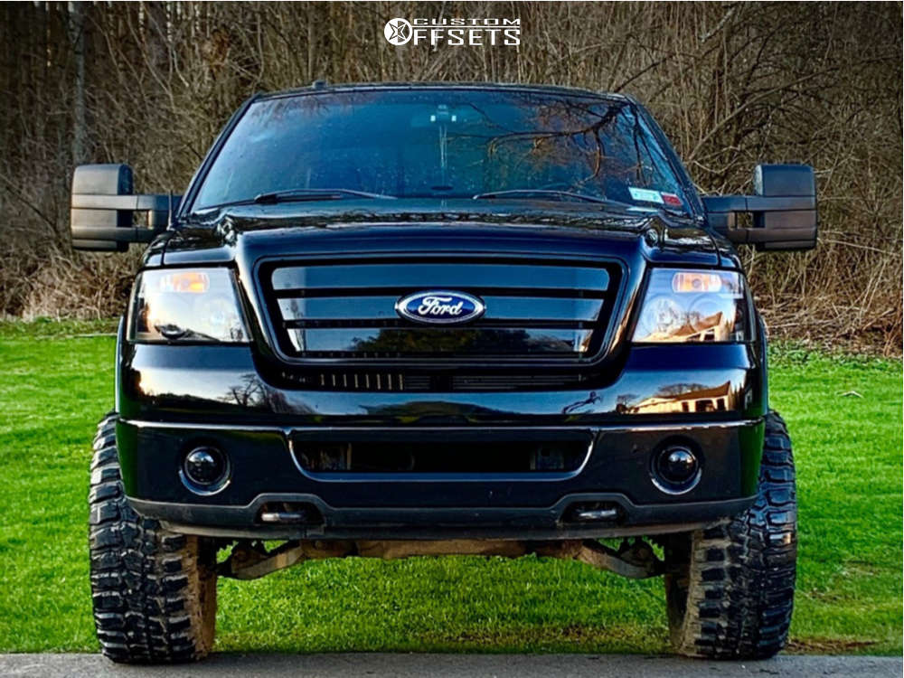 2006 Ford F-150 with 20x10 -24 Moto Metal Mo970 and 33/12.5R20 Federal ...