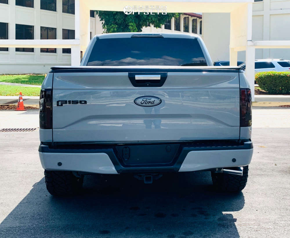 2017 Ford F-150 with 20x10 -18 Fuel Coupler and 33/12.5R20 Nitto Ridge ...