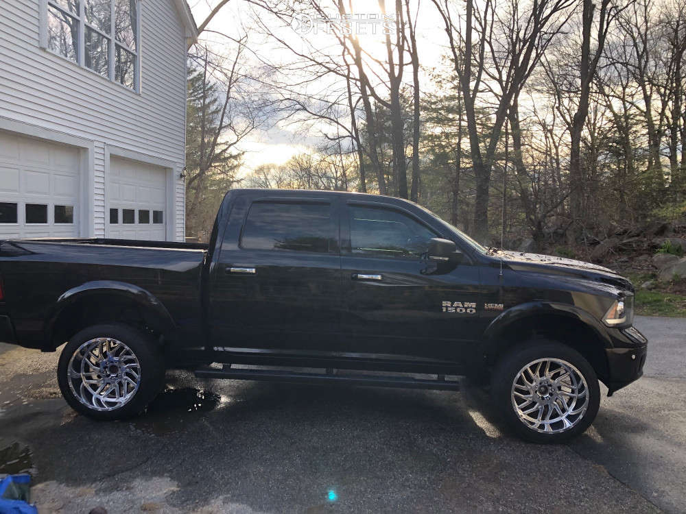 2016 Ram 1500 with 22x12 -44 TIS 544C and 305/45R22 Atturo Az800 and ...