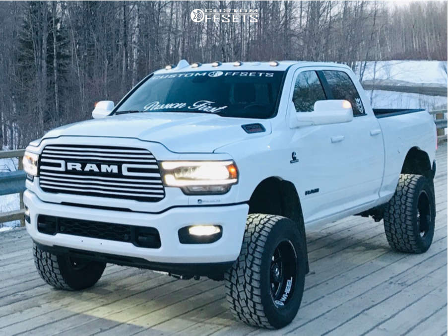 2019 Ram 2500 with 20x10 -25 Dropstars 655bm and 35/12.5R20 Toyo Tires ...