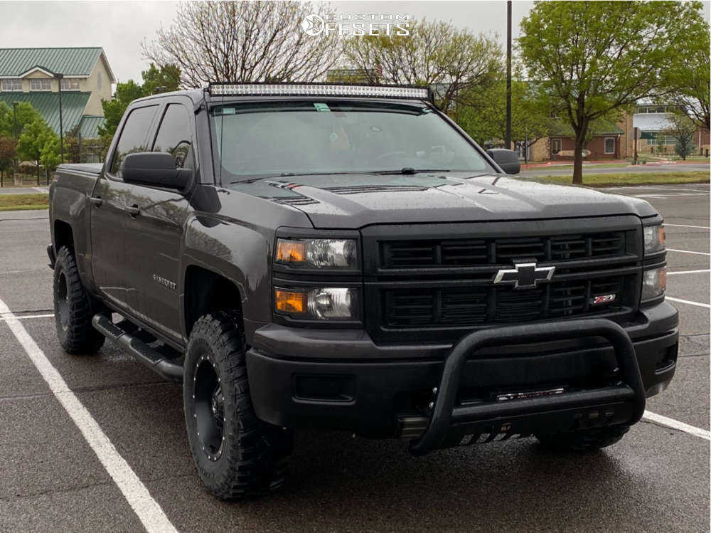 2014 Chevrolet Silverado 1500 with 17x9 -12 TIS 535B and 33/12.5R17 ...