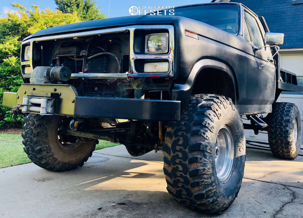 1986 Ford F-150 with 15x10 -45 Mickey Thompson Classic Iii and 35/12 ...