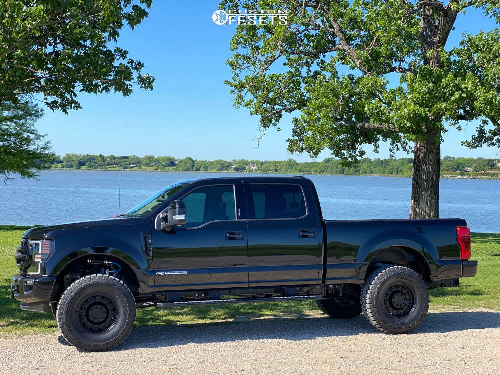 2020 Ford F-250 Super Duty with 18x9.5 12 Black Rhino Arsenal and 37/13 ...